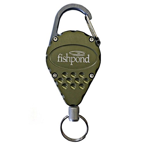 Bes Fly Fishing Zingers & Retractors 2022 (Buyer's Guide)
